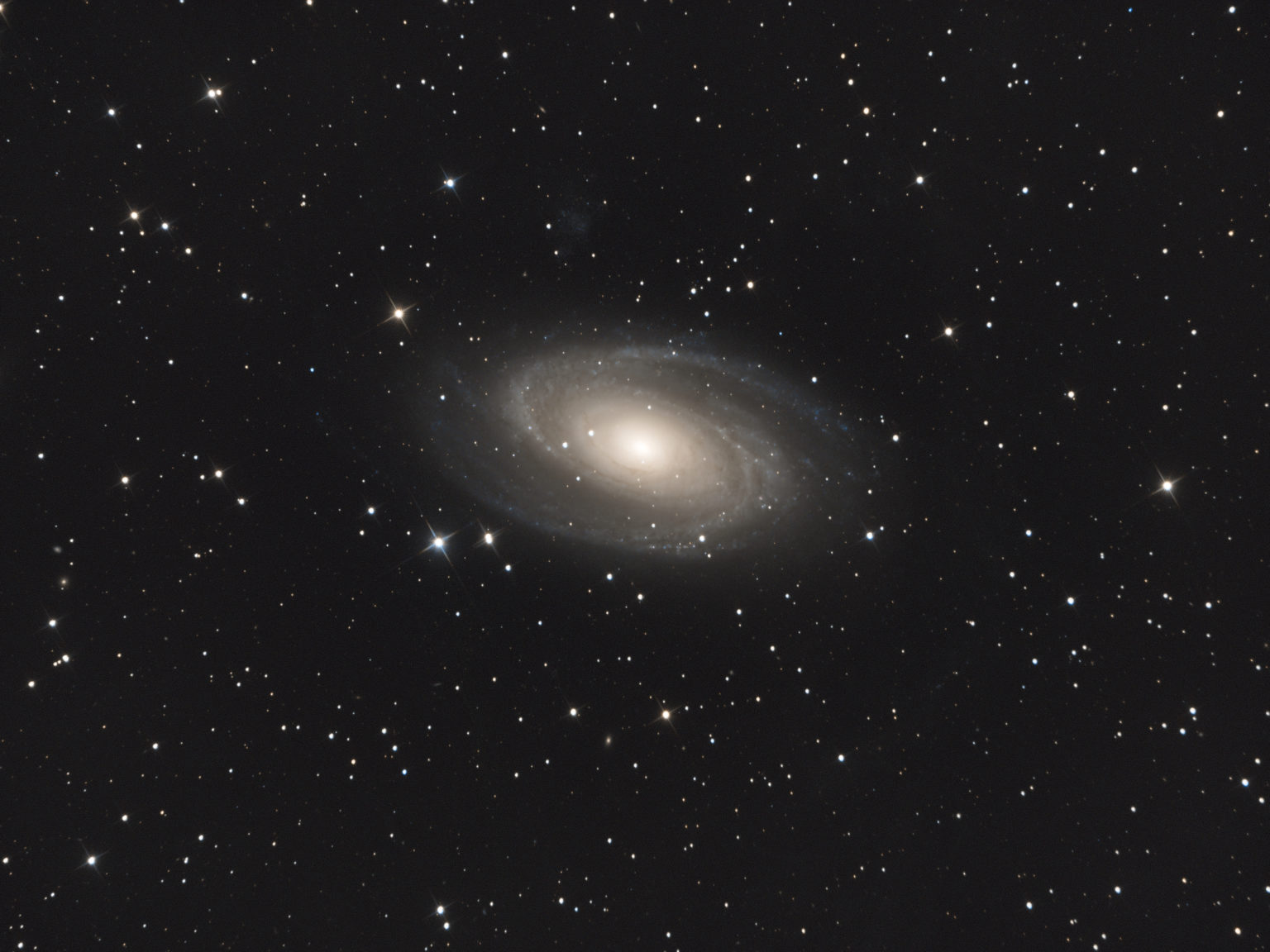 Messier 81 – Association Sterenn